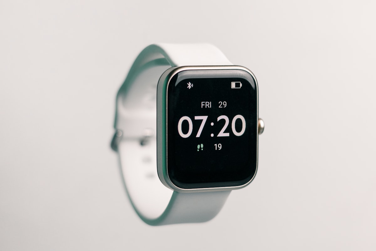 HRV Accuracy Compared: Garmin vs Polar vs Fitbit vs Withings
